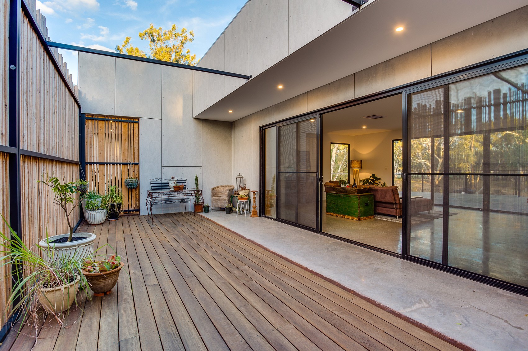 Barestone (1) - Cemintel NZ