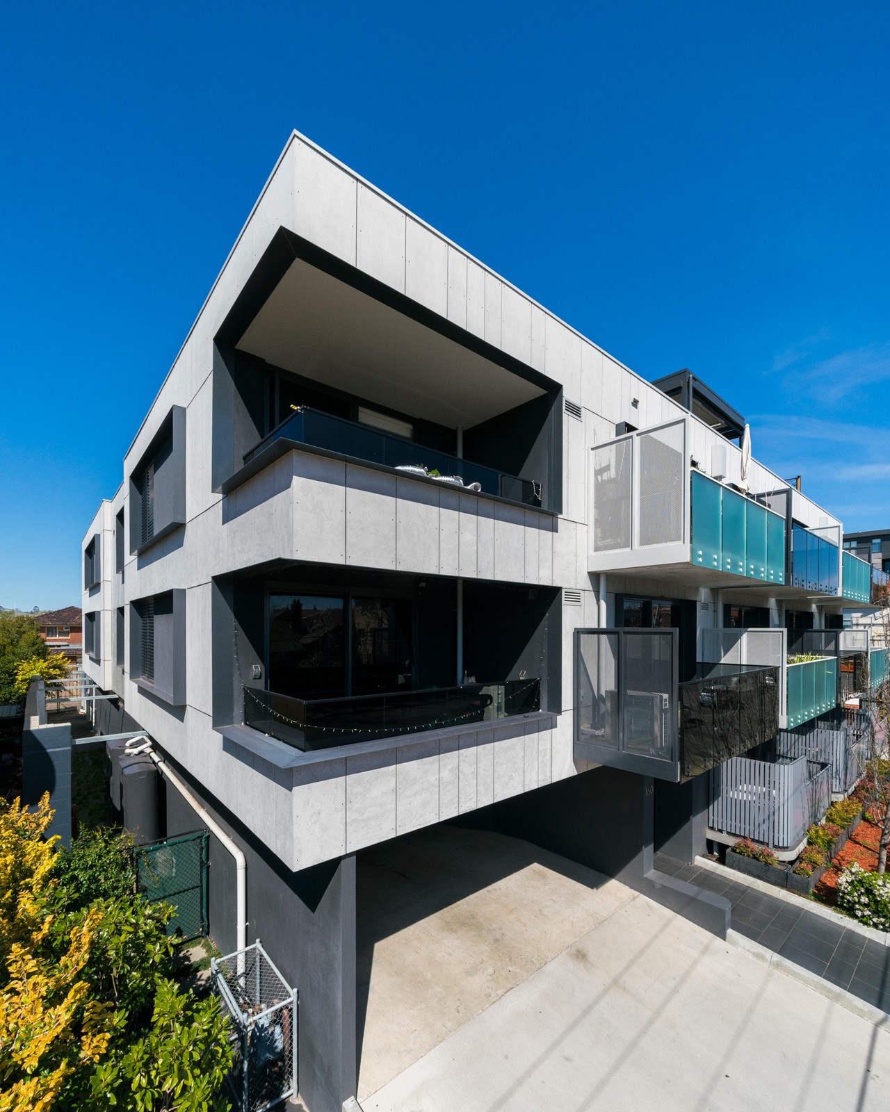 Barestone (1) - Cemintel NZ